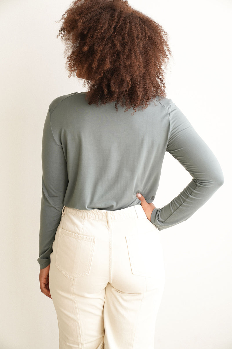 CJ's Favorite Scoop Neck Long Sleeve– CARLY JEAN LOS ANGELES